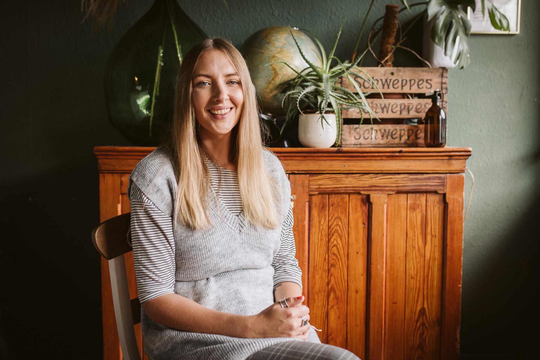 Why Professional Brand Photos Matter - Hannah Brooke Photography